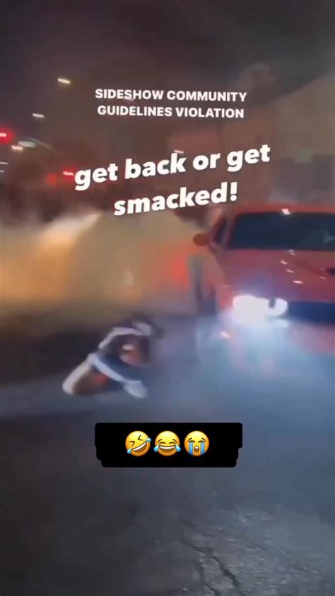 Babe Fully Pantsed At Car Meet ThisVid Com En Anglais