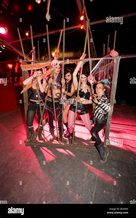 Girls Strippers Banque De Photographies Et Dimages à Haute Résolution Alamy