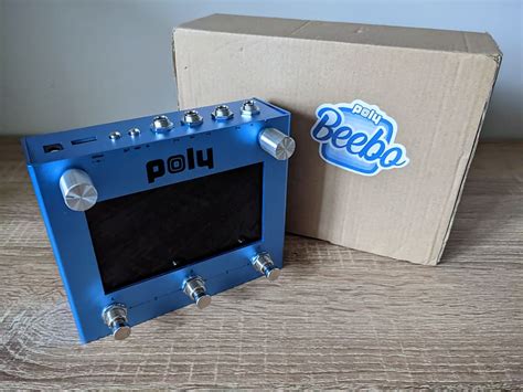 Poly Effects Beebo Visual Modular Multi Effects Pedal Blue Reverb