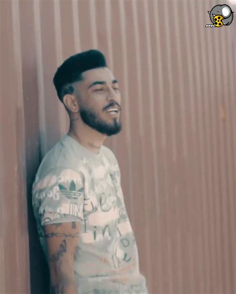 اهنگ بچه پایین ۴ فیلو