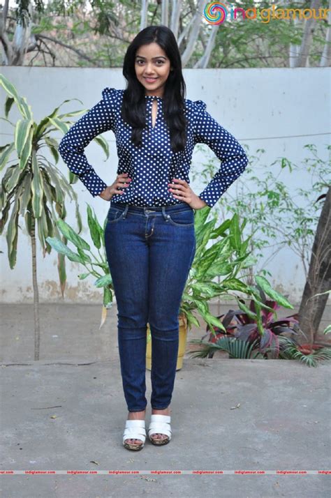 Nithya Shetty Actress Photosimagespics And Stills 14150 40