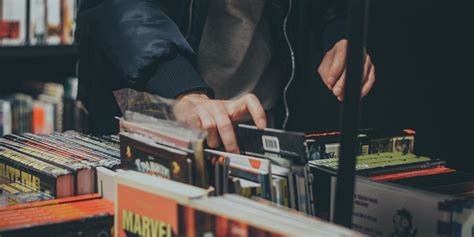 Graphic Novels Vs Manga Whats The Difference