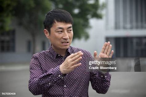 Lingyun Technology Photos and Premium High Res Pictures - Getty Images