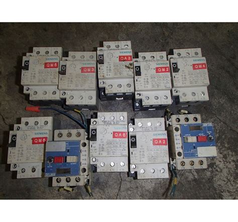 Lot Of Misc Sized Seimens Circuit Breakers