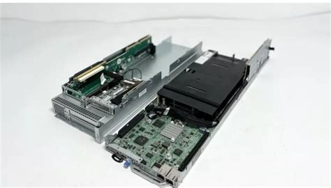 Hpe Apollo R2200 Gen9 And Xl190r Gen9 Configurazione Su Ordinazione Sistema Di Nodi Barebone 2u
