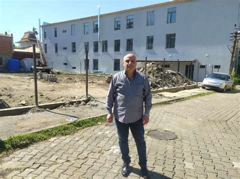 ქუთაისის მე 9 საჯარო სკოლის რეაბილიტავია ჭიანურდება „ლელო“ კორუფციაზე მიუთითებს