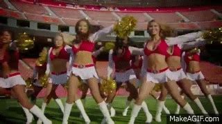  Cheerleaders Animated  On Er