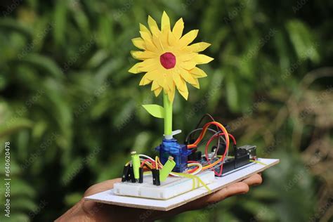 Prototype Of Electronic Sunflower Made Using Ldr Sensor And Servo Working Model Arduino