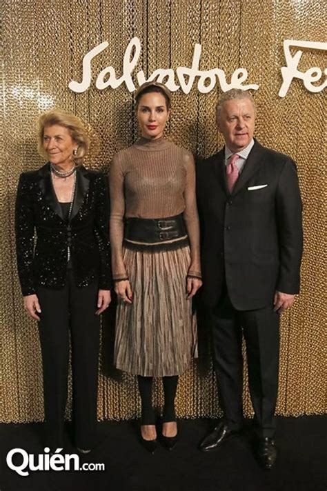 Pedro Torres Viviana Corcuera Y Muchos Más En El Lanzami