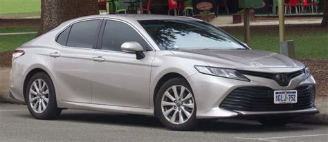 Toyota Mark X Vs Camry Difference And Comparison
