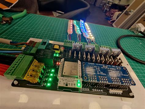 esp32 in true d1 mini form factor r esp32