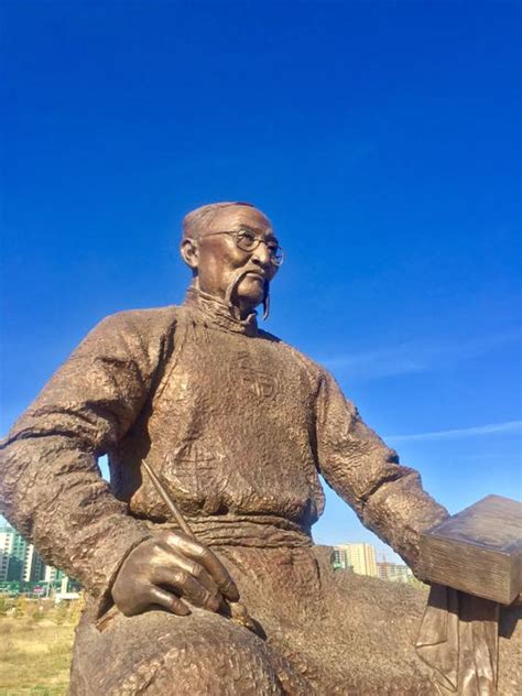 Бямбын Ринчен Халх Монголын малчин Хатигин овгийн Facebook