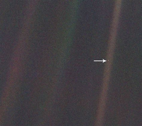 Pale Blue Dot Carl Sagan Earth From 6 Billion Miles The Futurist