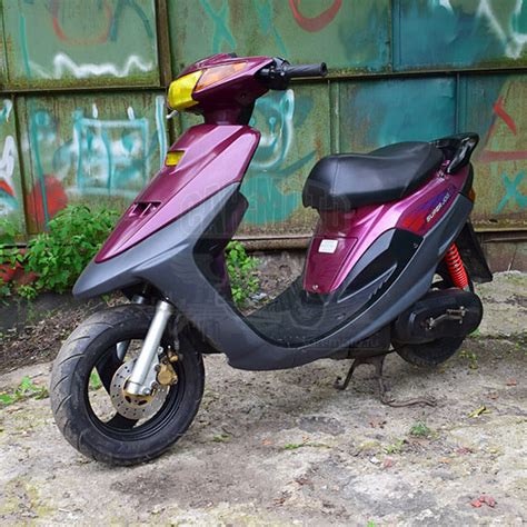 Спортивный скутер Yamaha Jog ZR (Super Jog)