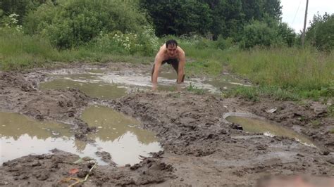 Купание в луже в лесу сможешь повторить Youtube