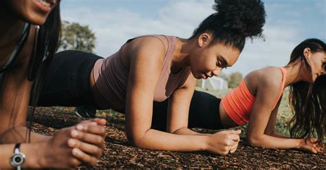 31-Day Plank Challenge: A Full-Body Workout For Core Strength