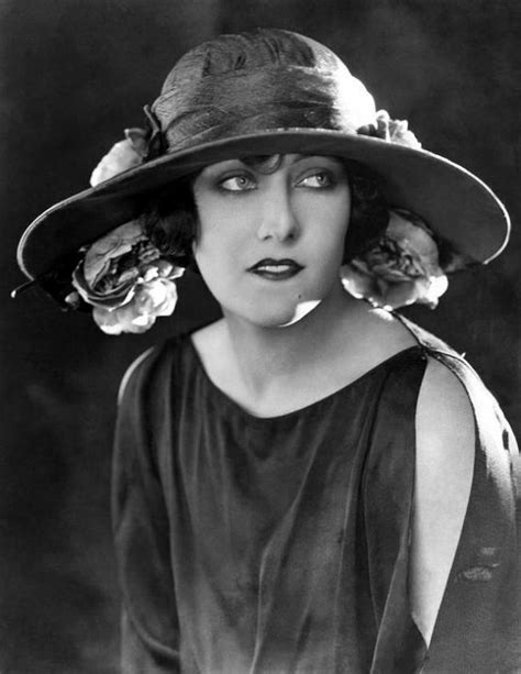 One Of The Early Hollywoods Greatest Stars 45 Glamorous Photos Of