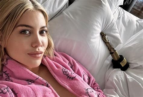 Wanda Nara Conferma La Leucemia Sono Sotto Shock Reazione Di Icardi