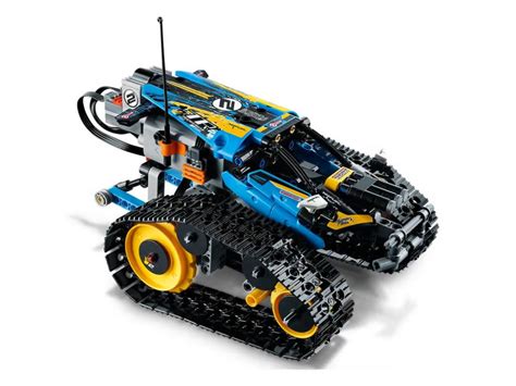 LEGO Technic Remote Controlled Stunt Racer 42095: Offizielle Bilder ...