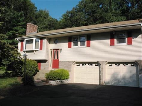 42 Chartley Brook Ln Attleboro Ma 02703 Redfin