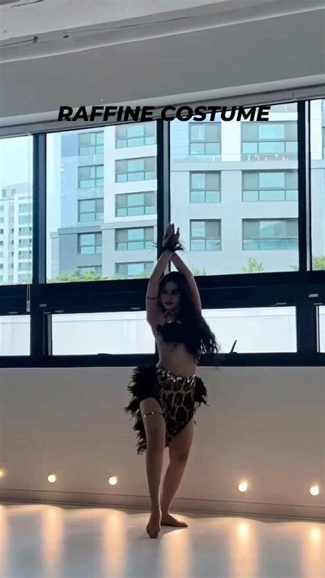 Raffine 라피네 ₛₕₑₛ Bₑₐᵤₜᵢfᵤₗ 점점 더 아름다워 지시는 선생님👍🏻 𝗥𝗔𝗙𝗙𝗜𝗡𝗘 완벽한 핏으로 우아함을 입다 Instagram