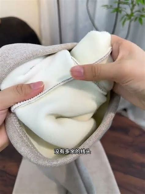 巨暖和巨舒服的儿童加绒保暖套装，品质超好！还是无骨缝制的，天冷的时候穿上再也不用放心孩子着凉了！而且价格超划算！高品质童装 面料柔软舒适