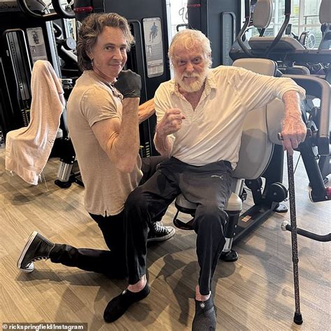 99 Year Old Dick Van Dyke Shows Off His Muscles At The Gym With
