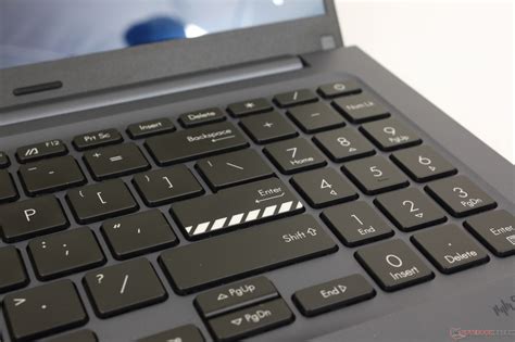 P Oled For The Masses Asus Vivobook X M Qa Laptop Review Notebookcheck Net Reviews