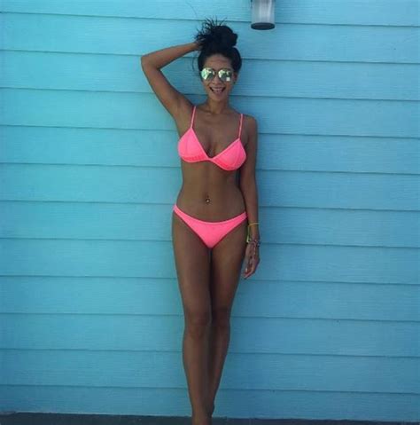 ตัวแม่กลับมาแล้ว พลอย เฌอมาลย์ ในชุดว่ายน้ำ เซ็กซี่มากกกก Ladyissue เว็บรีวิวเครื่องสำอาง