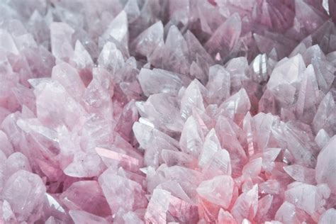 Complete Guide To Types Of Quartz Properties And Benefits