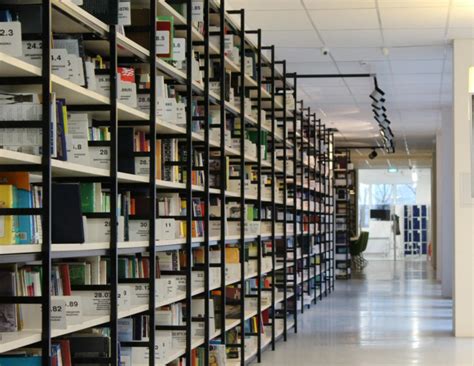 mit press leads scholarly publishing shift with open access model