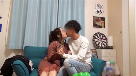 「百戦錬磨のナンパ師のヤリ部屋で、連れ込みsex隠し撮り 141 「可愛い」連発で巨乳のお姉さんを落とす！！イチャらぶエッチで揺れる魅力！揉ん