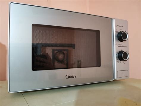 Микроволновая печь Midea MM720S220-S | отзывы