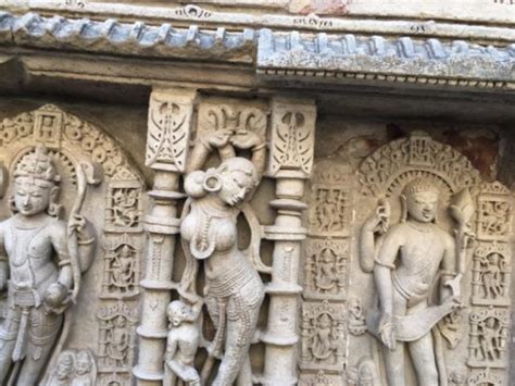 世界遺産をめぐる旅（インド編） 王妃の階段井戸 ラーニー・キ・ヴァーヴ In クジャラート州 グローバルチャレンジ