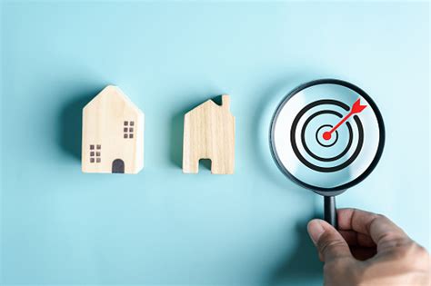 부동산 또는 부동산 주택의 가치 상승 사업가 소유자 주택 투자 계획 부동산 사업 임대 소득 수익 비율 투자자 사고 전략 가격에