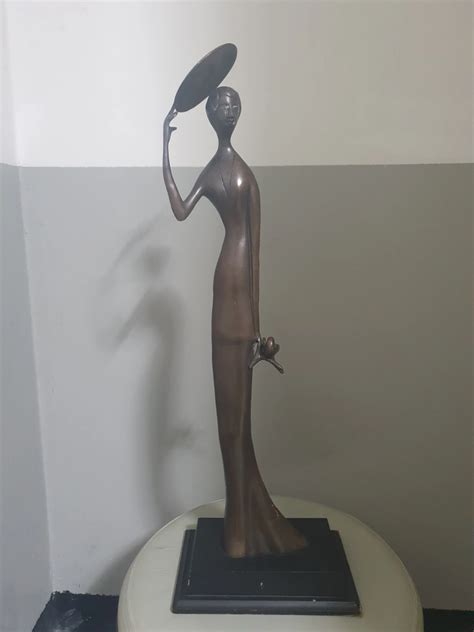 여인 동브론즈 당근 중고거래