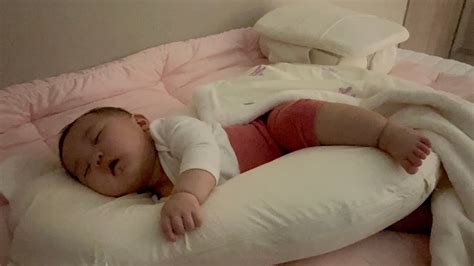 6개월아기의 최애 라라스베개🤍 Youtube