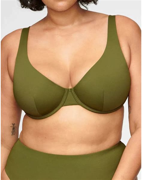 The 17 Best Swimsuits For Big Boobs From Skimpy Bikinis To Super