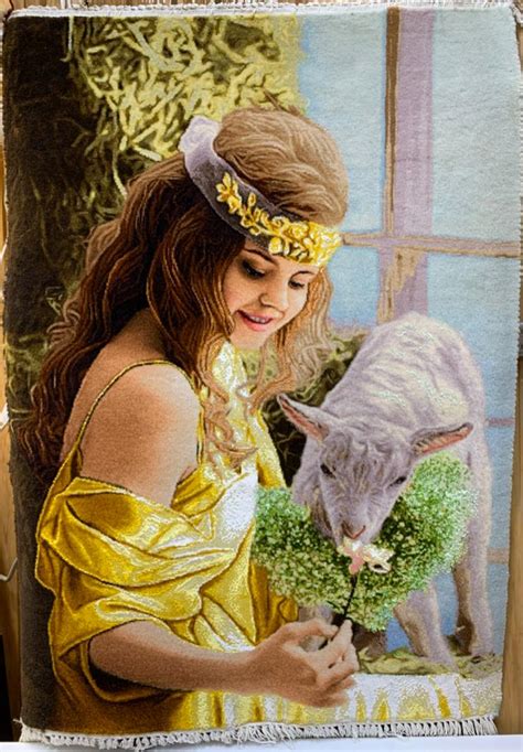 تابلوفرش بافت کرک و ابریشم با طراحی خاص طرح دختر مهربان