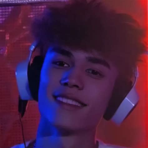 Chat With Nathan Williams Text Or Voice Enjoy Ai Chat Free And Safe