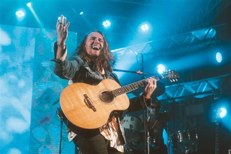 Conheça Vitor Kley Atração Da Festa De São João De Camaquã