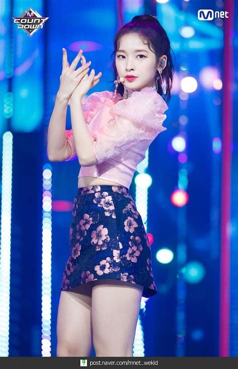 아린 촬스의 이슈와 유머