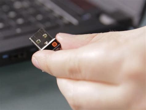 Use A Wireless Mouse This 15 Hack Could Compromise Your Laptop