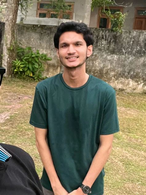 Fayad Ousmand On Linkedin Webdesign Graphics Freelance Developers