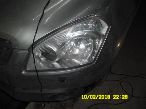 На фарах появилась желтизна, значит пора полировать. — Nissan Qashqai ...