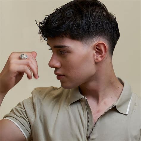 Pin By Israel Mosh On Haircuts In 2024 Trending Hairstyles For Men