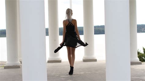 Free Download Hd Wallpaper Beautiful Blonde Wallpaper Flare