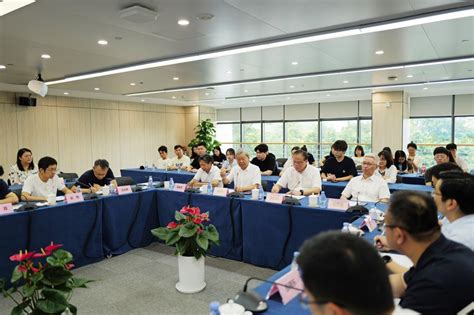 南华大学 广州实验室病原体结构与临床应用创新研究院第一期“南华班”工作会议在广州实验室召开 南华大学 党委宣传部