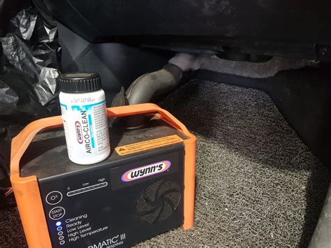 투싼tl 실내냄새 불쾌한차량실내냄새제거 윈스실내카크리닝 오존살균소독작업 에어컨냄새 자동차에어컨냄새제거크리닝 철원군 갈말읍 김화읍 동송읍 영북면 영중면 관인 운천 양문 화천군