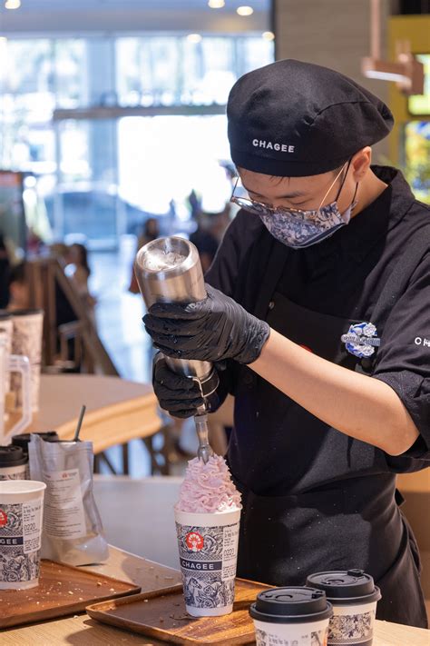 Bangkok Post Chagee Holds Grand Opening For First Singapore Store